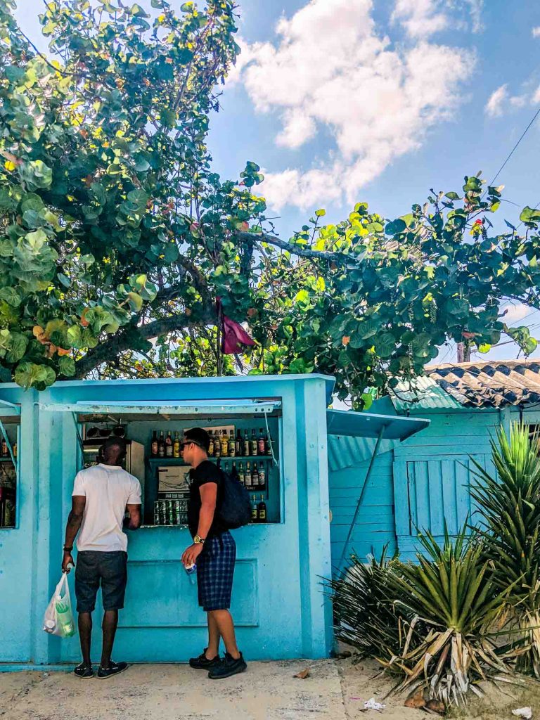 Playas del Este - 6 Best Beaches Near Havana (Where Locals Go!)