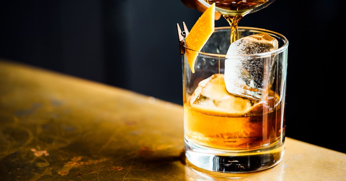 5 Classic Whisky Cocktails Every Adult Should Know - Bacon is Magic