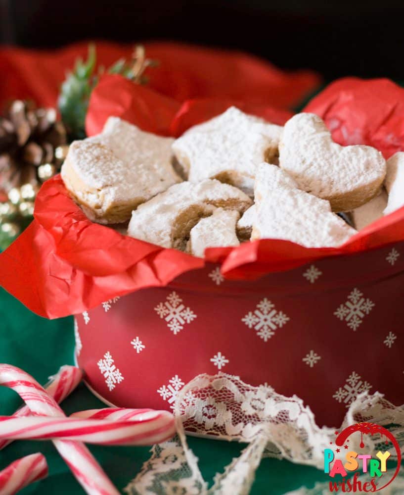 50 Best Christmas Cookies From Around the World - Bacon is Magic