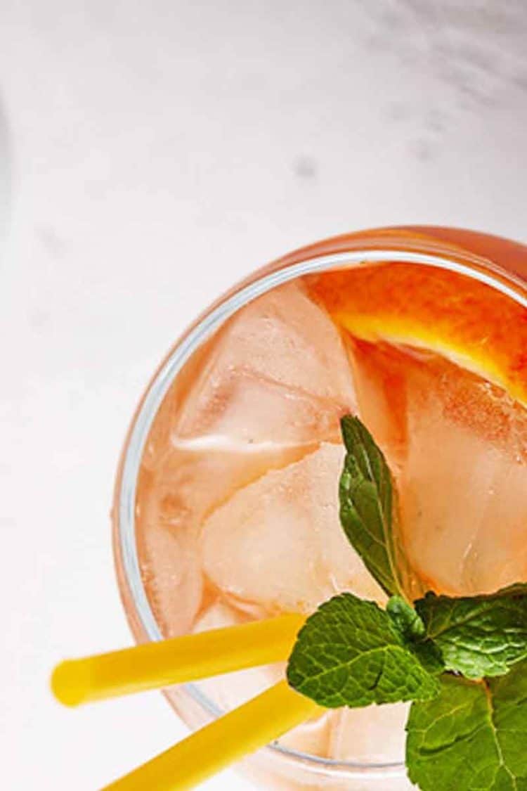 The Spritz Cocktail - Italy's Spritz Veneziano Recipe