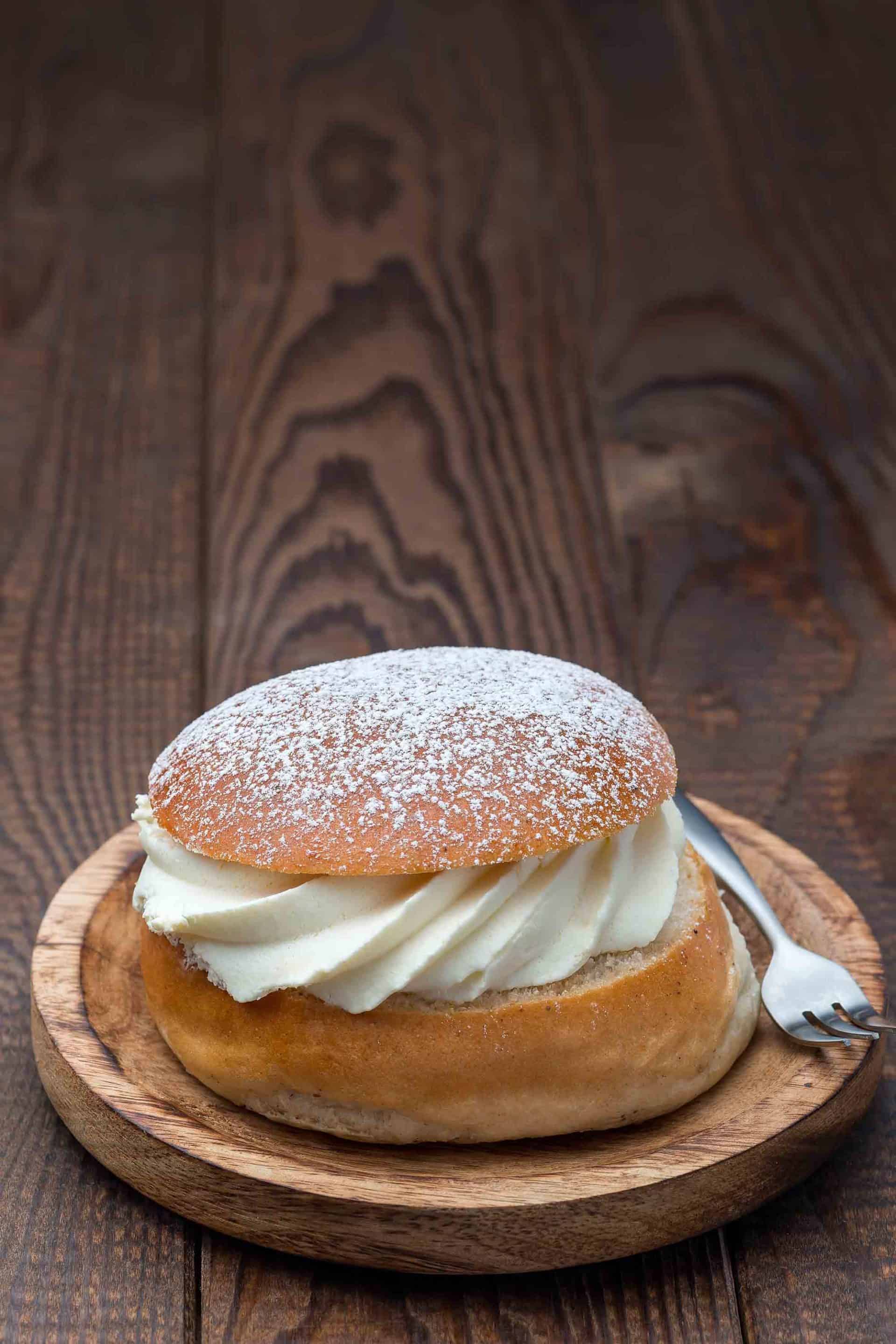 21 Fabulous Finnish Desserts You Must Try + PHOTOS