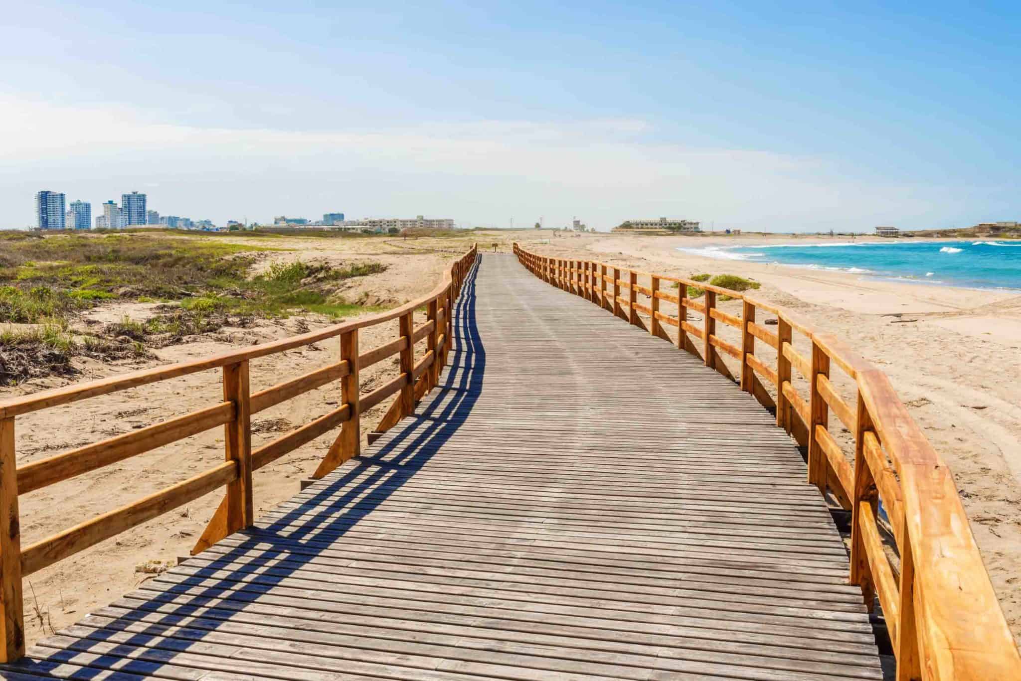 Salinas Ecuador: What to See, Eat & Do (Like a Local)