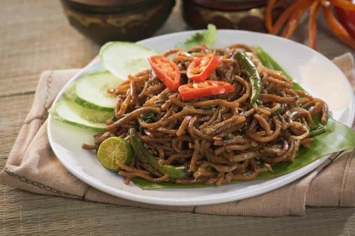 17 Melaka Foods You'll Love + Best Restaurants to Try Them